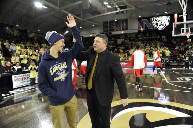 Sam Kell battles cancer using basketball as a focus, inspires others ...