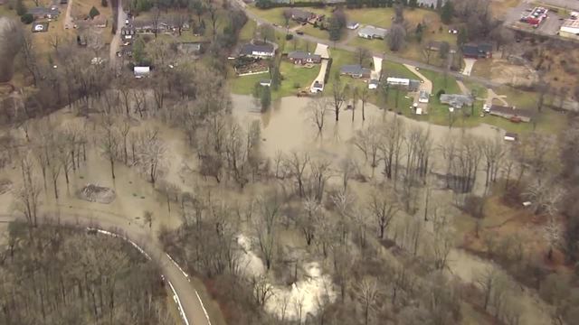 Photo gallery: Clinton River floods in Macomb County after February ...
